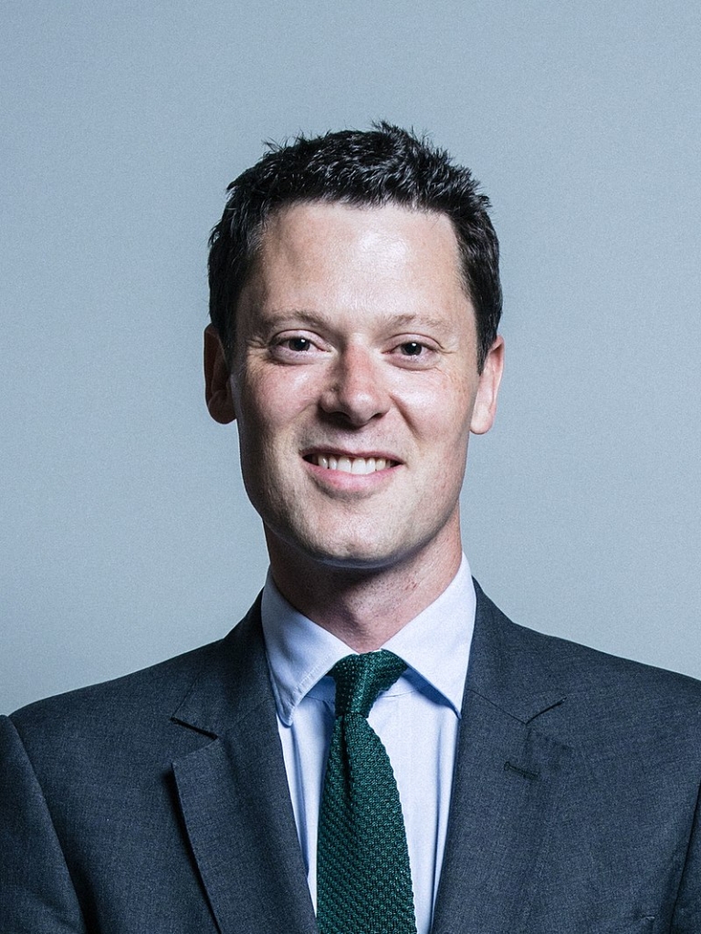 800px-Official_portrait_of_Alex_Chalk_crop_2 – Comprehensive Future